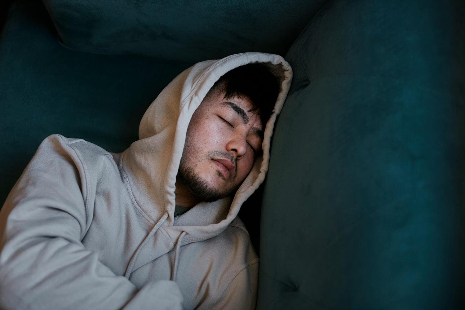 What Happens if You Fall Asleep High? | Blog | Verts Dispensary